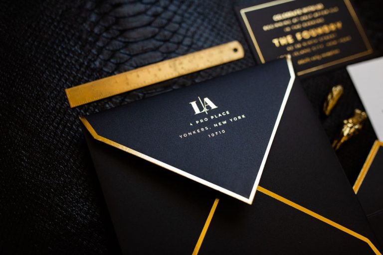 Bespoke Black Velvet – Penn & Paperie